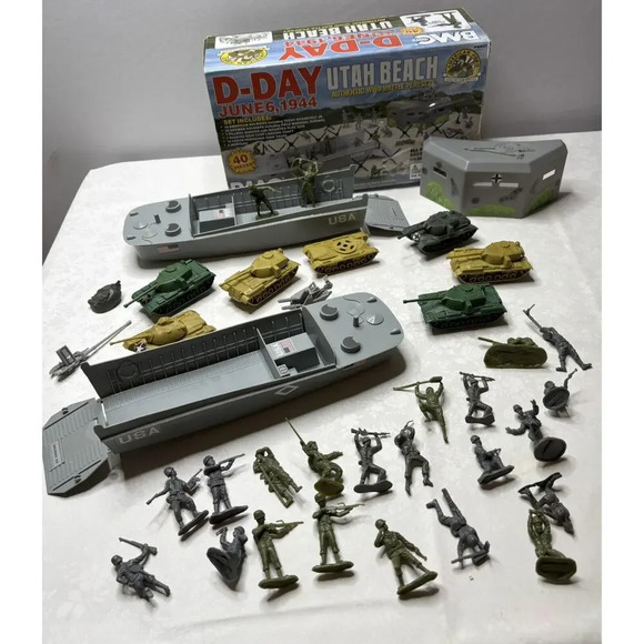 BMC Toys | Toys | Bmc Ww2 Dday Plastic Army Men Utah Beach Soldier ...